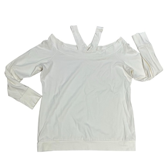 Marcella NYC | Tops | Marcella Nyc Off Shoulder Cross Neck Top Tunic Xl ...